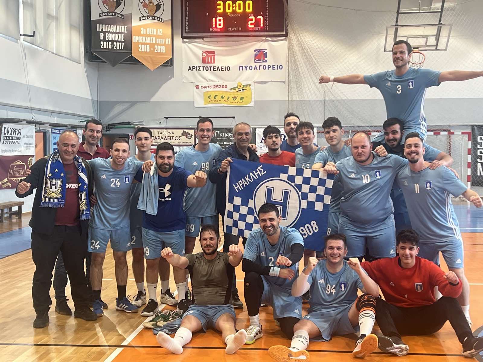 Στην Α2 Ανδρών η ομάδα χάντμπολ! - Γ.Σ. Ηρακλής